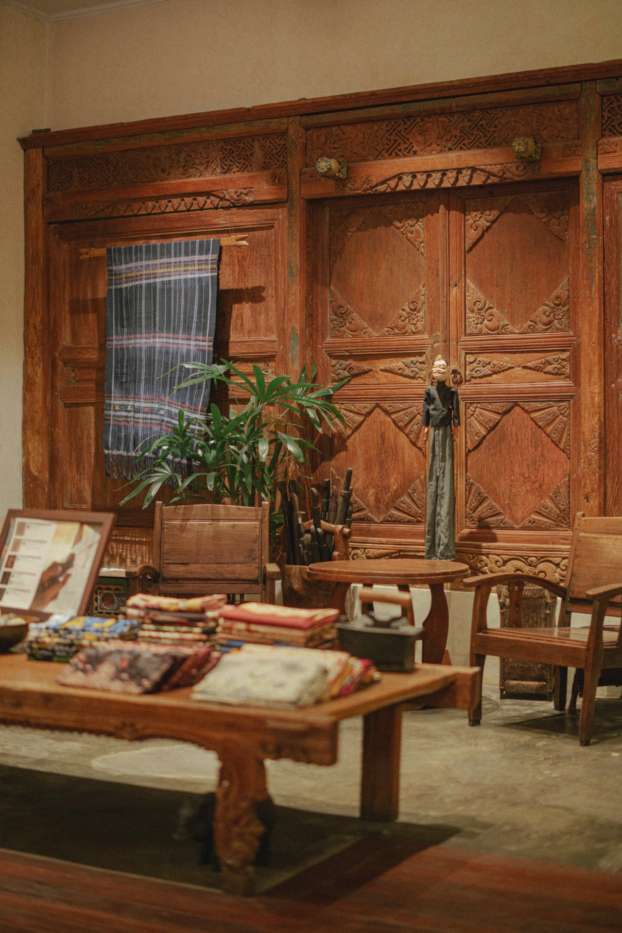 On Hope and Openings – Pithecanthropus Bali