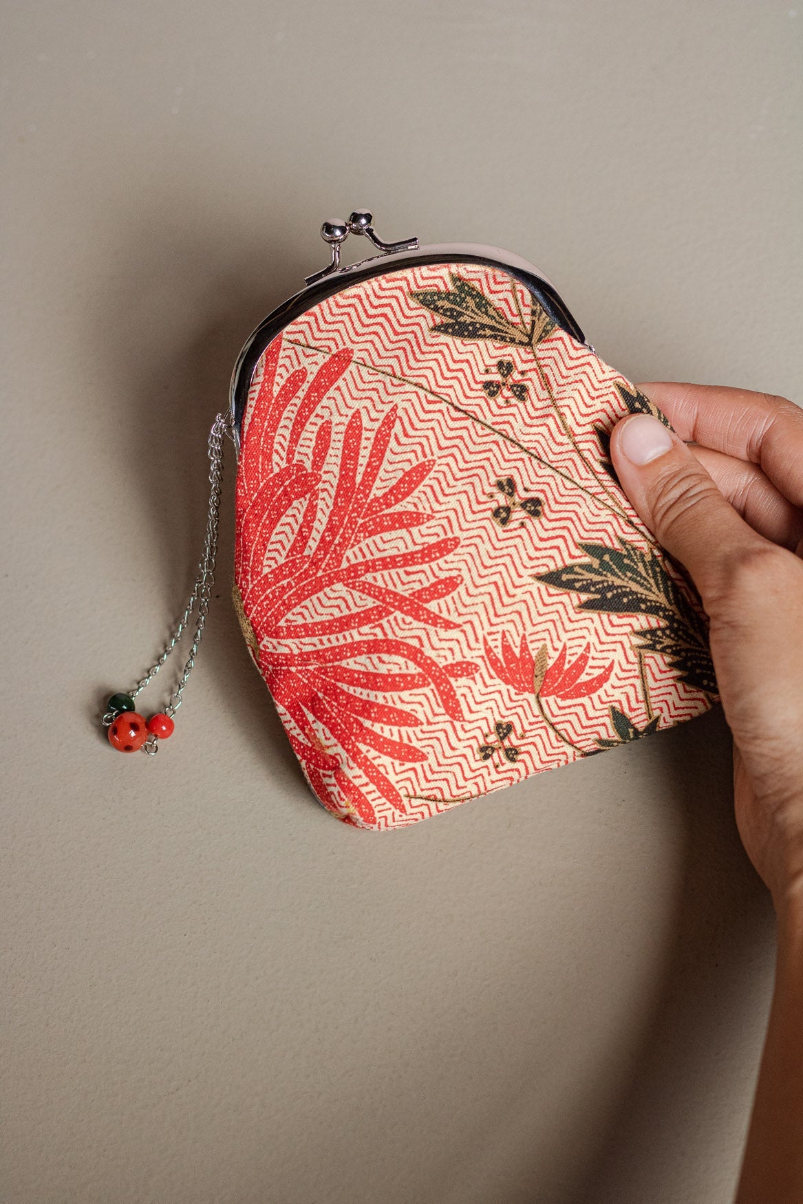 Fora Pouch – Pithecanthropus Bali