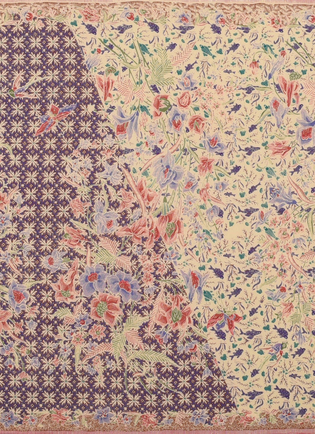 Taman Bunga Kolam Pagi Sore - Kain Panjang Motif Batik Pithe ...