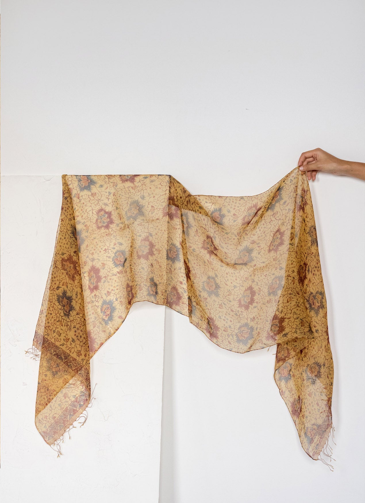 Medium Organdy Scarf – Bang Biru Halus – Pithecanthropus Bali